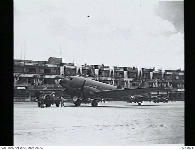 Paris, France. 1945-06-20. A RAF Transport Command Douglas C47 Dakota ...