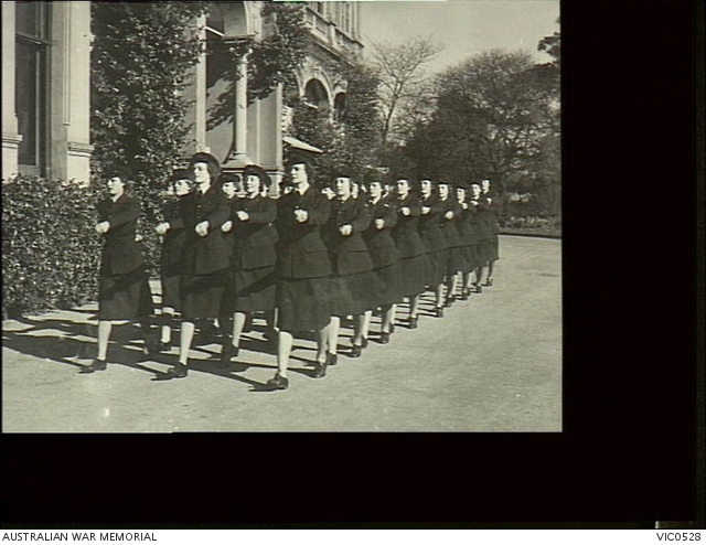 Melbourne, Vic. C. 1942. A flight of WAAAF airwomen marching off from ...