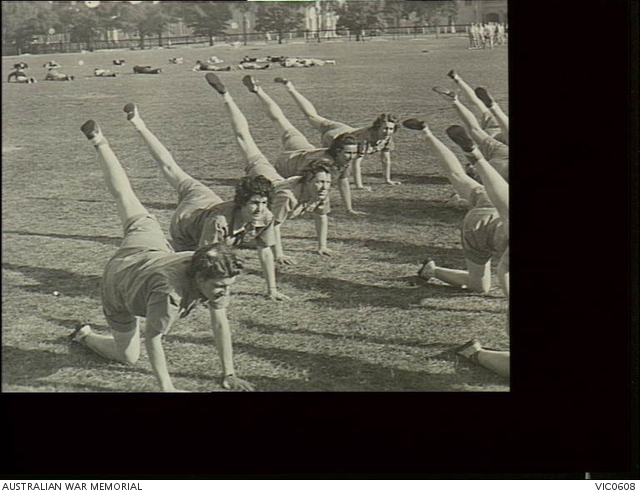 Melbourne, Vic. C. 1942-11. A group of WAAAF officer trainees at ...