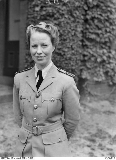 Melbourne, Vic. 1943-03-27. Informal outdoor portrait of Squadron ...