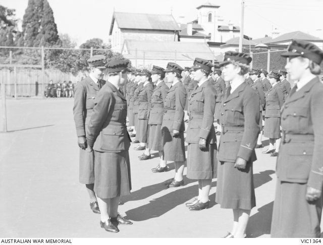 Melbourne, Vic. 1941-08. On the parade ground of No. 1 WAAAF Training ...