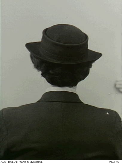 Melbourne, Vic. 1943-06-16. The rear view of the headgear issued to ...