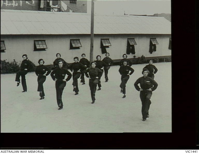 West Melbourne, Vic. 1942-07-15. A flight of WAAAF airwomen undergoing ...