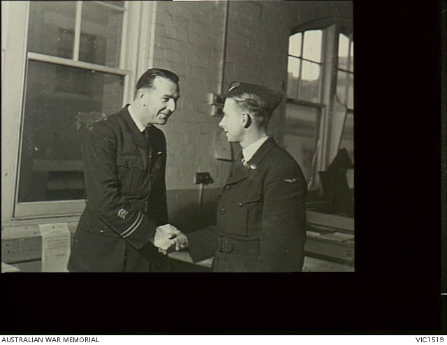 Melbourne, Vic. C. 1945. RAAF Administrative Officer (left ...