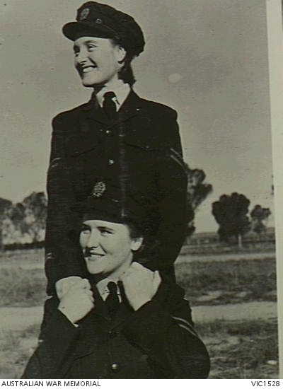 West Sale, Vic. C. 1945. Portrait of WAAAF Corporals twins Joyce and ...