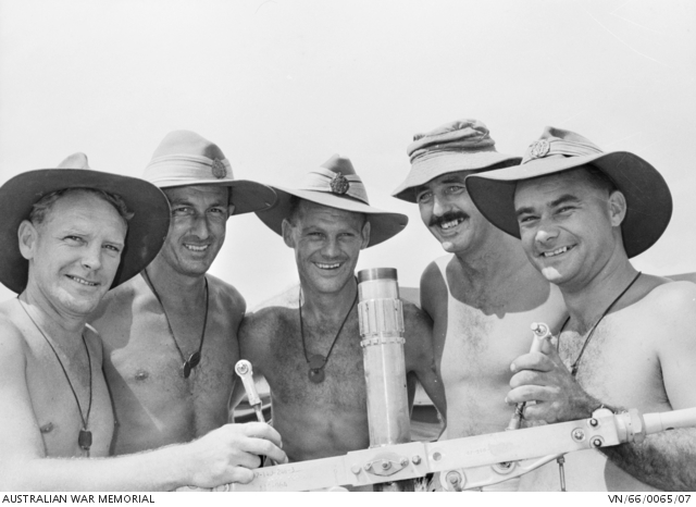 RAAF ground crew, who are posted to the Australian Army's No 161 ...