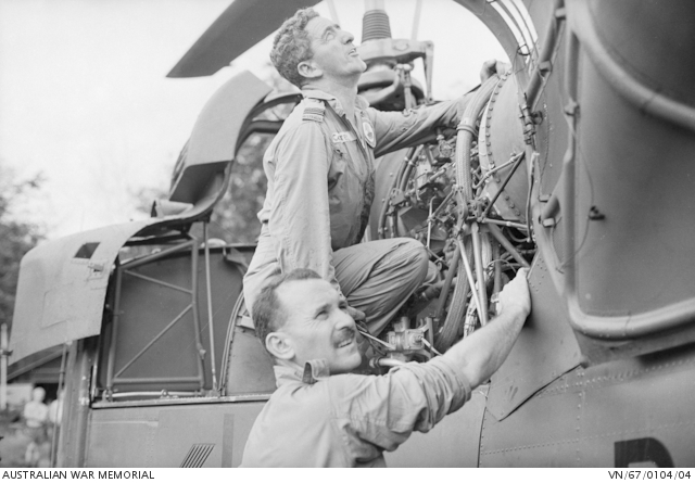 No 9 Squadron Engineering Officer O217987 Flight Lieutenant (Flt Lt ...