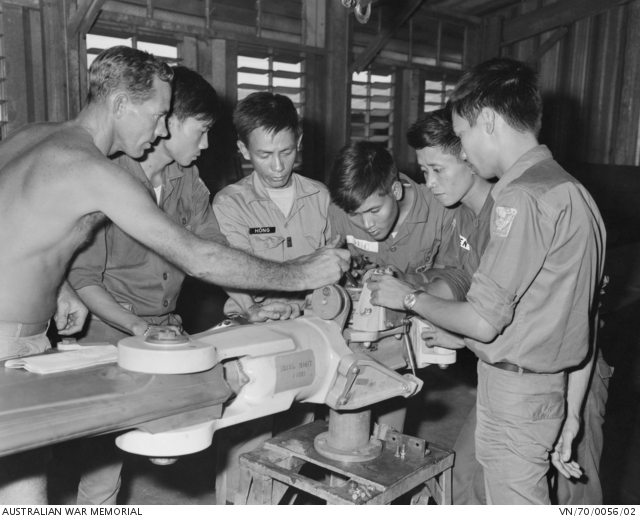 112720 Corporal (Cpl) Thomas Henry (Tom) Hillhouse, (left) airframe ...