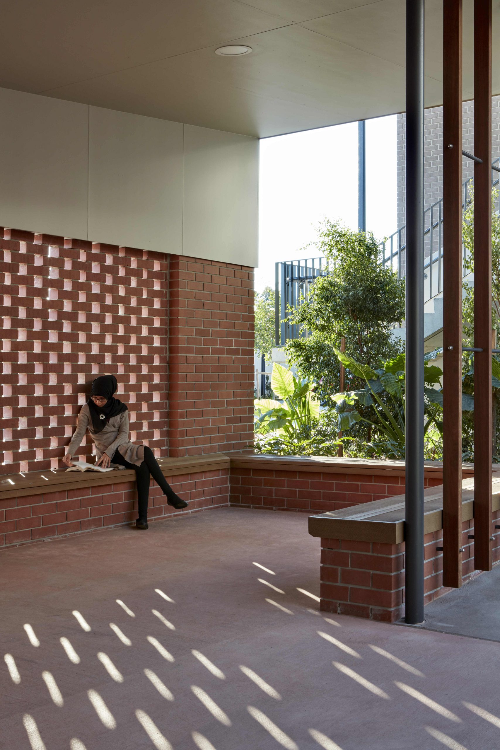 Bark Architects | NoosaLogan Youth Foyer - Bark Architects | Noosa