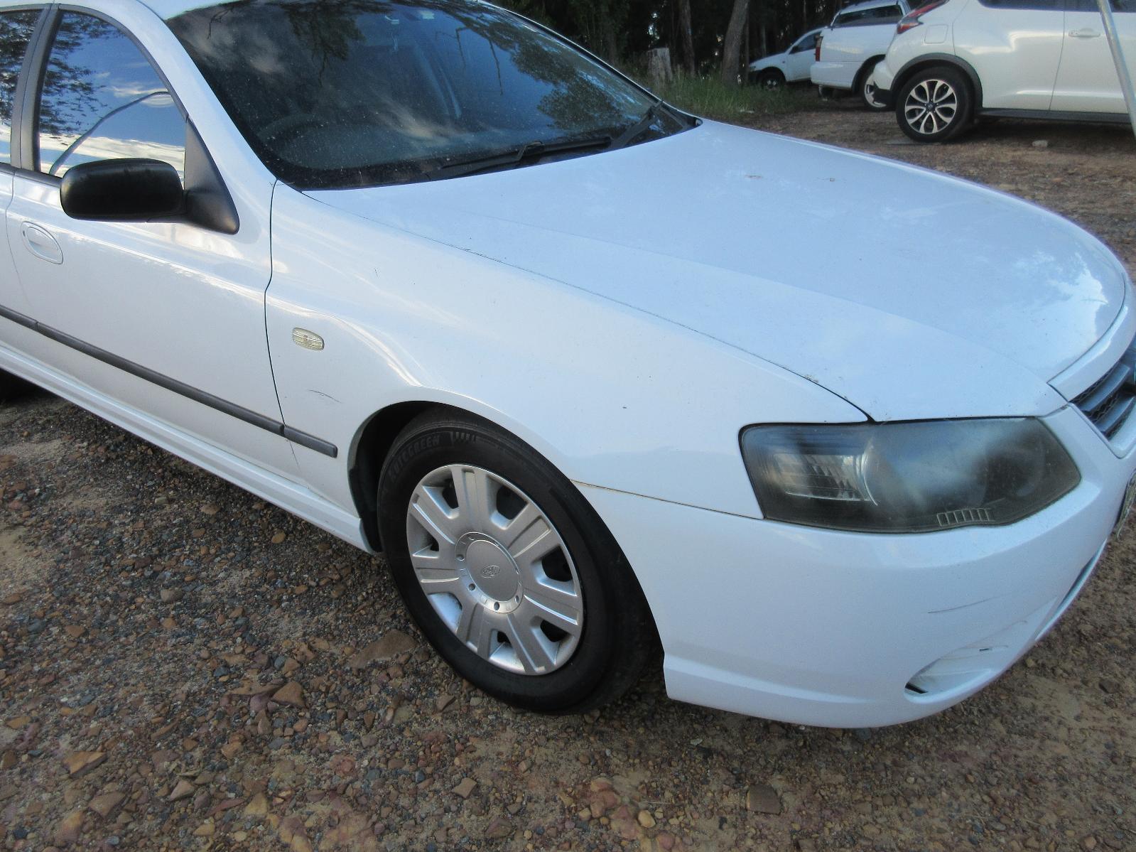 Bonnet Falcon Ford 2006