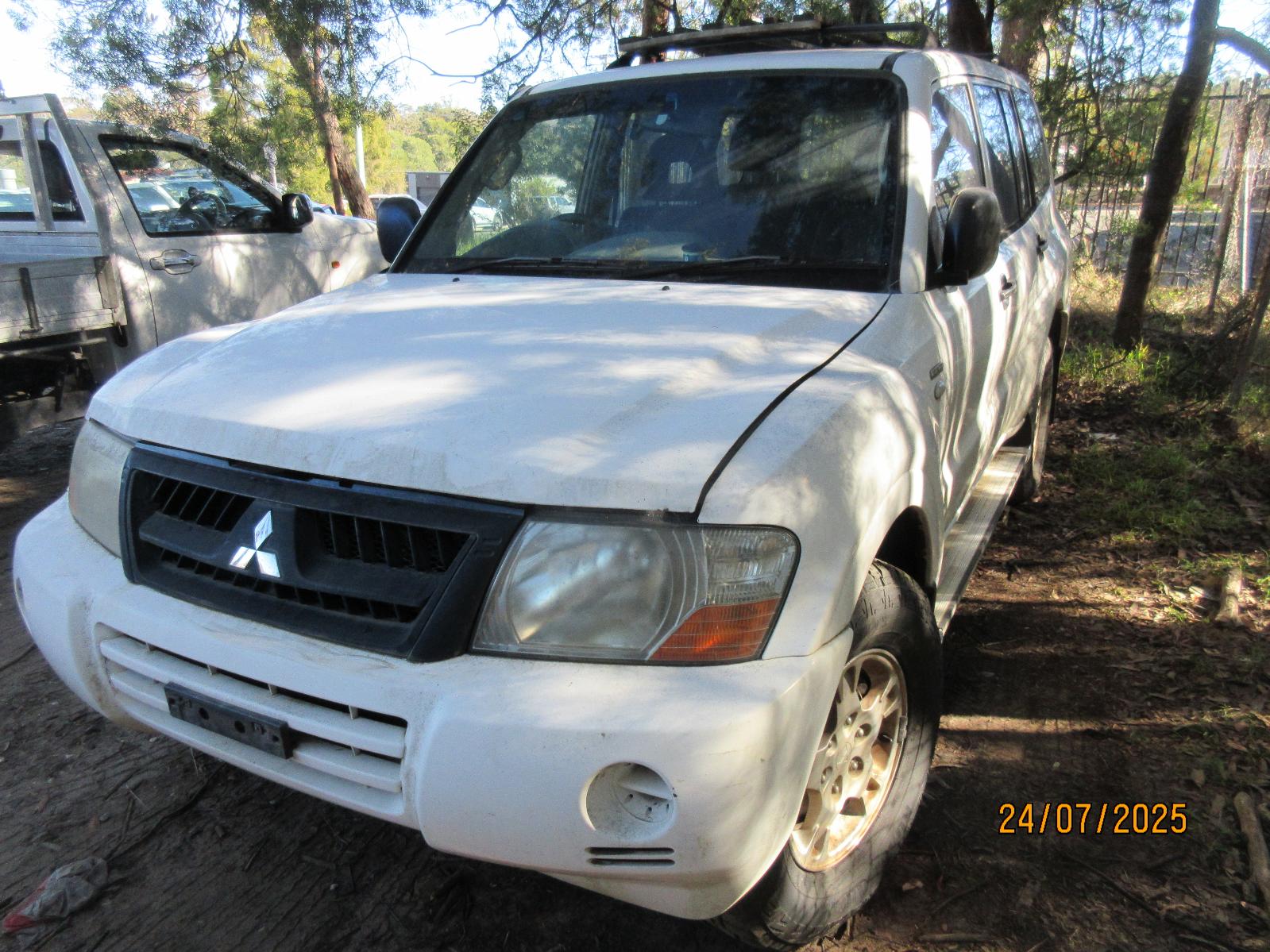 Pwr Dr Wind Switch Pajero Mitsubishi 2006