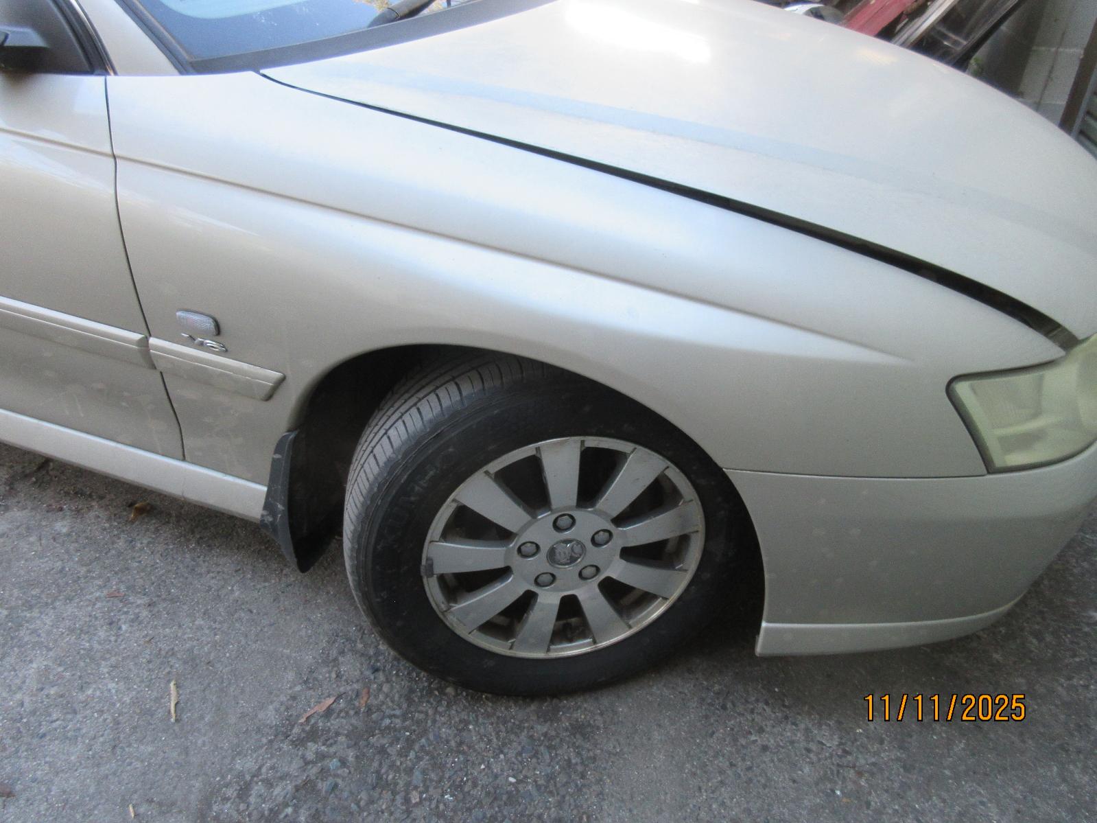 Front Bumper Commodore Holden 2004