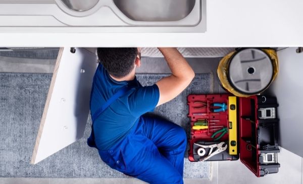 Who is Responsible for Repairs & Maintenance of the Premises | BMT Insider