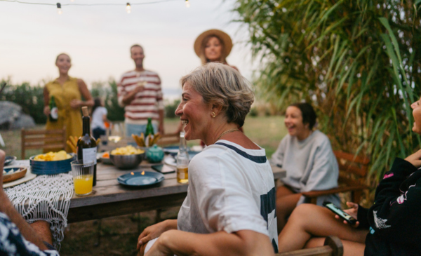 5 Tips for Renting to Friends and family | BMT Insider