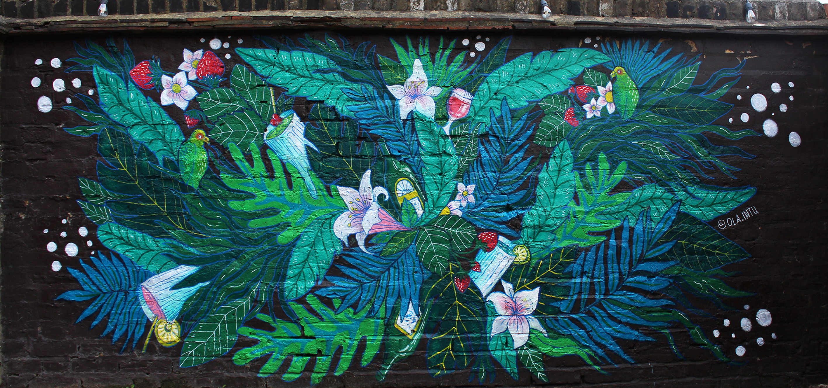 All Bar One Mural By Ola Intu In London All Bar One Mural By Ola Intu In London