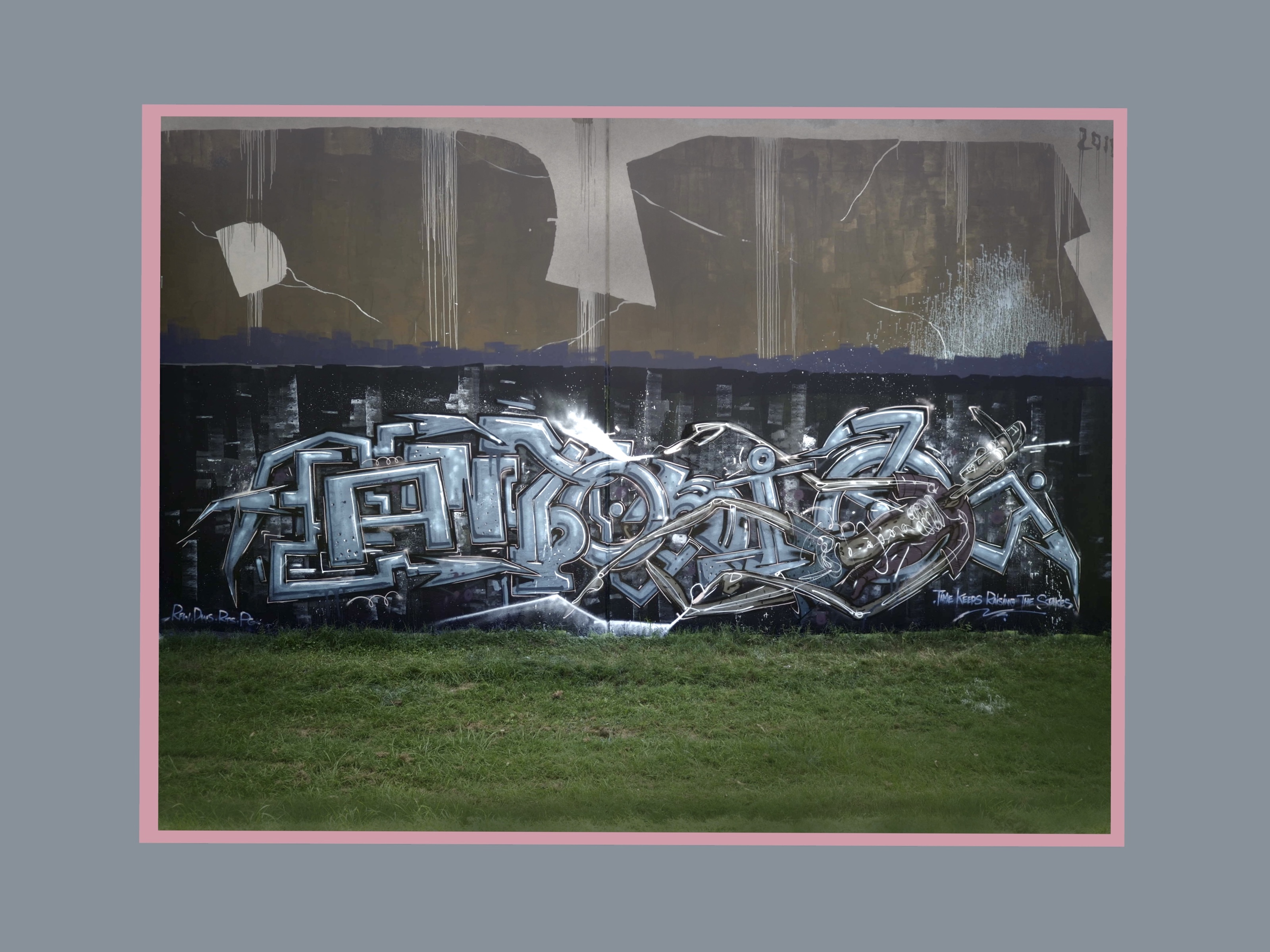 Saber Graffiti Wallpaper