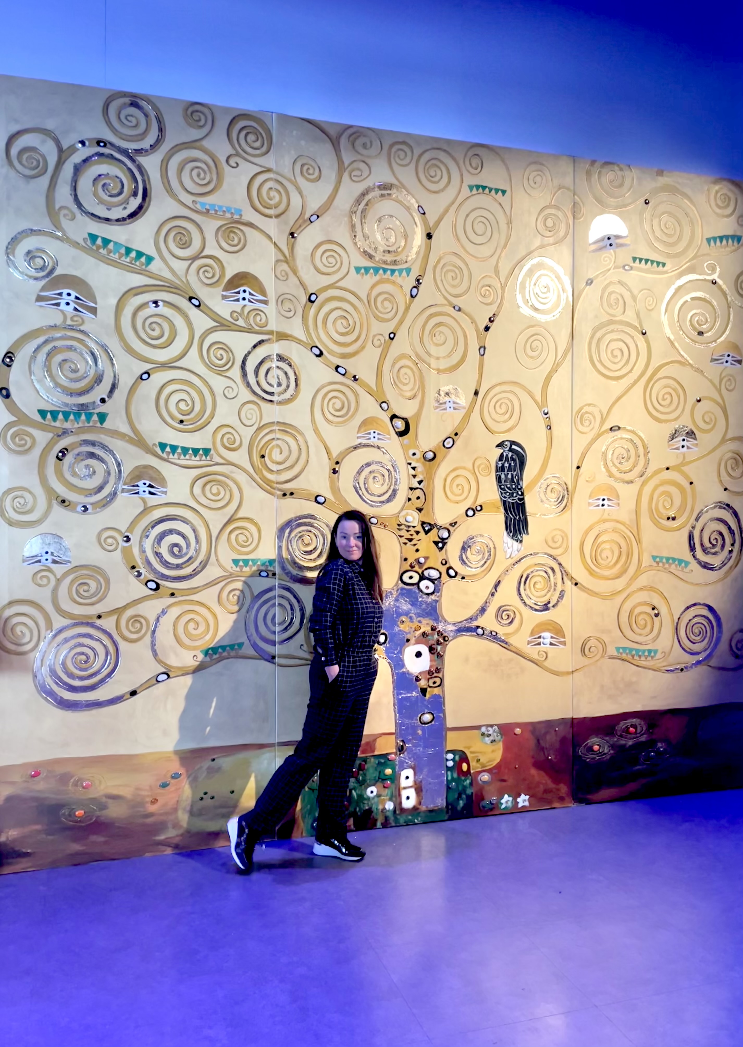 Replica of the Klimt painting Tree of Life by AiNi Art Studio in Chicago