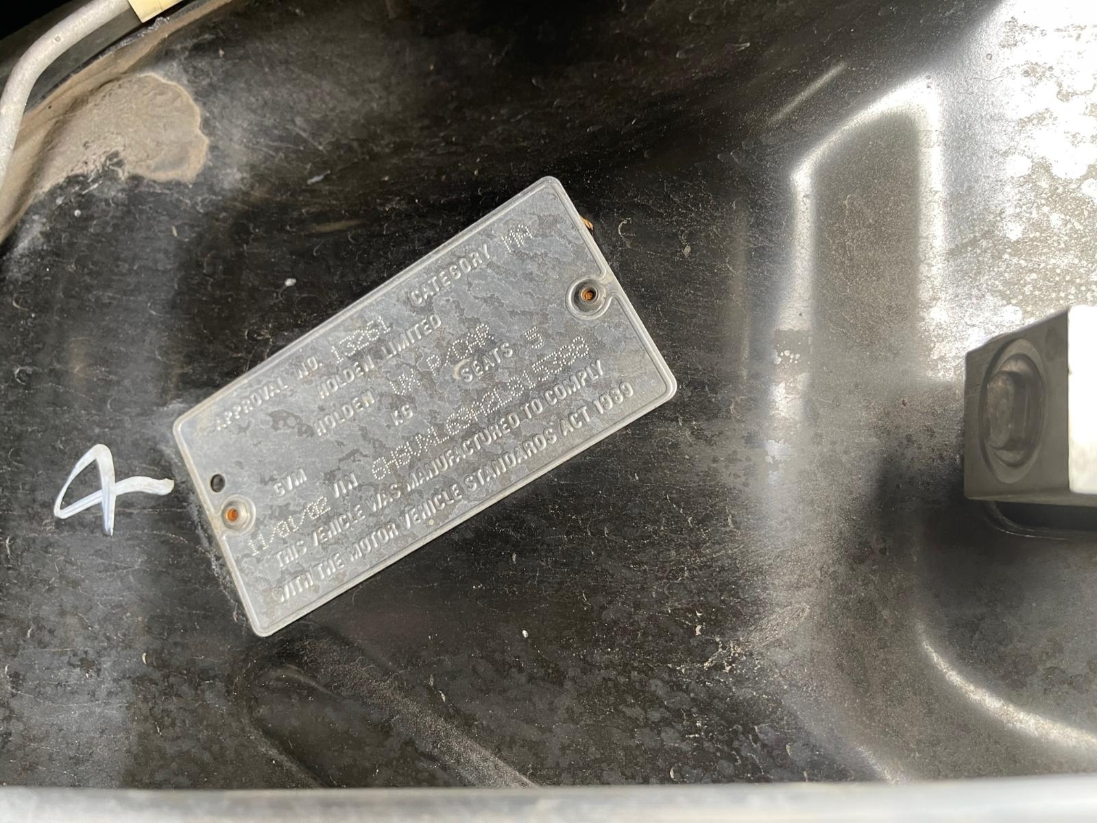 Fuel Tank Commodore Holden 2002