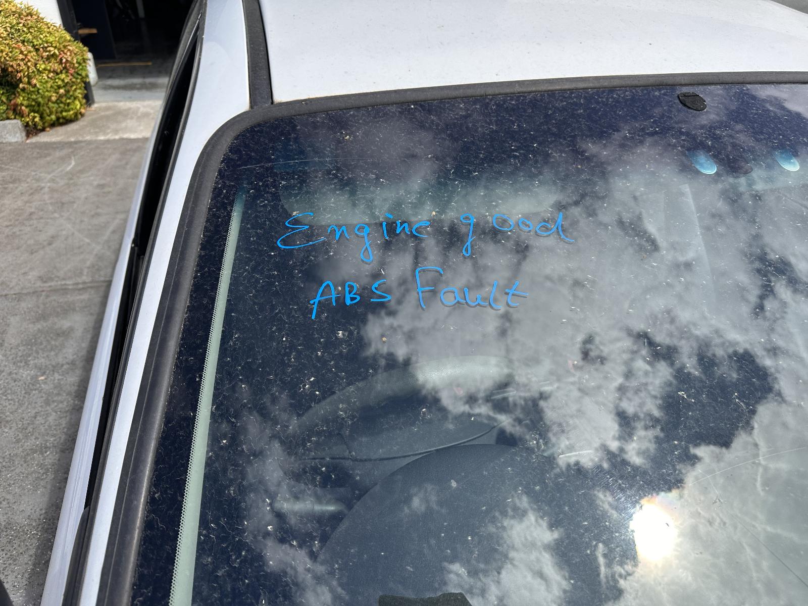 Front Bumper Commodore Holden 2003