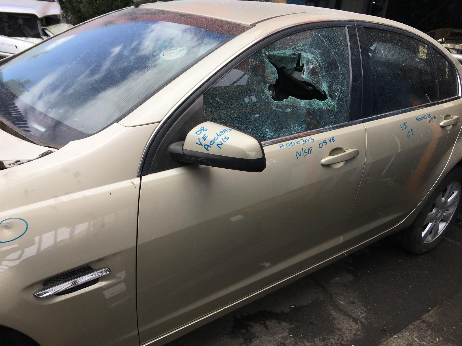 Right Rear Door Sliding Commodore Holden 2008