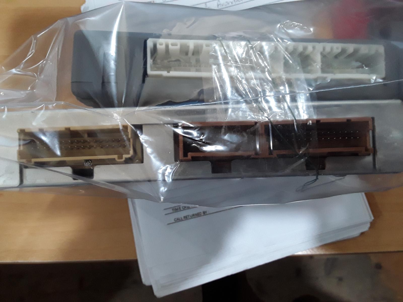 Ecu Commodore Holden 2003