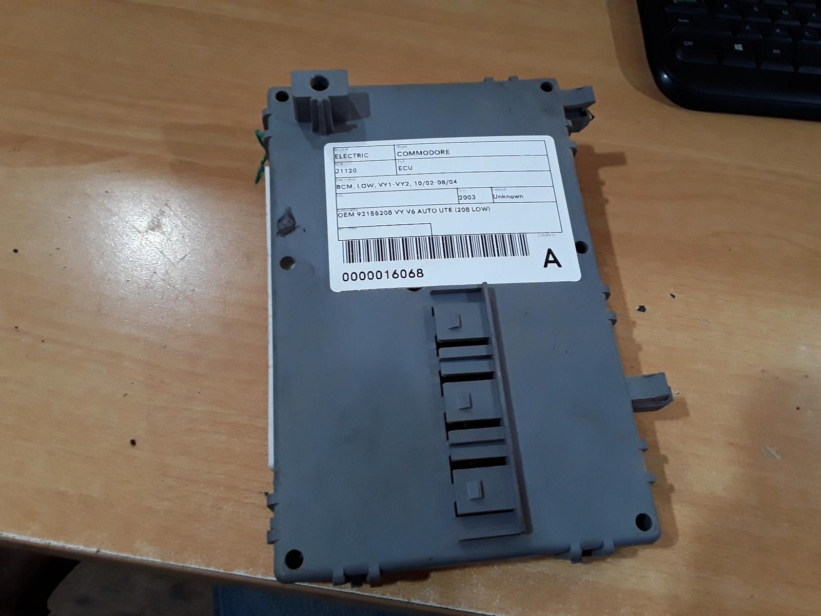 Ecu Commodore Holden 2003