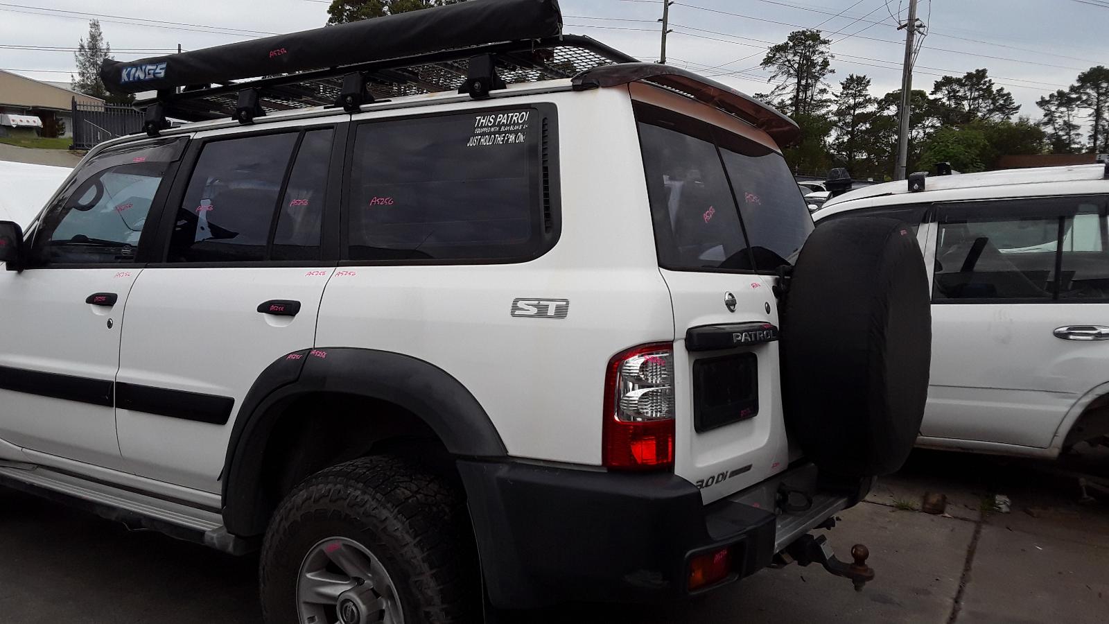 Rear Bumper Patrol Nissan 2004