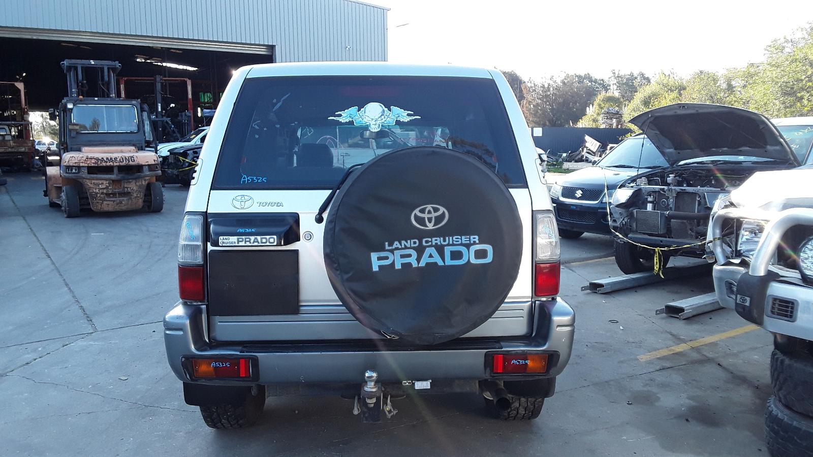 Left Indicator/Fog/Side Prado Toyota 2002