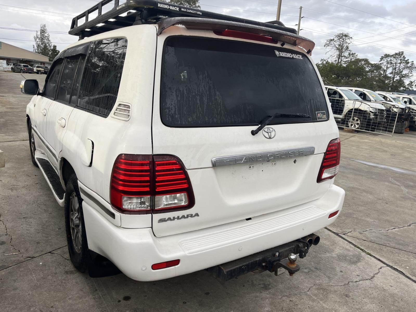 Rear Diff Housing Landcruiser Toyota 2002