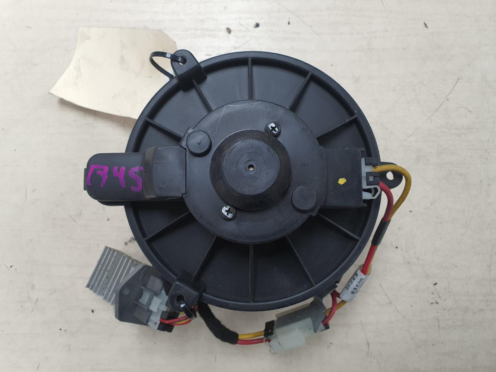 Heater Fan Motor Commodore Holden 2005