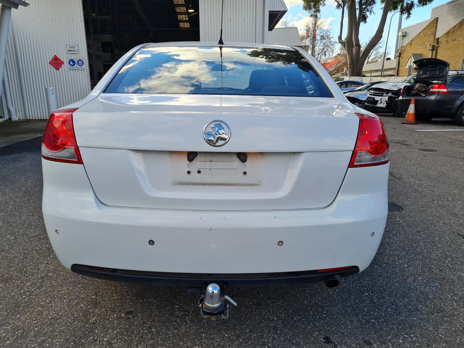 Right Rear Trailing Arm Commodore Holden 2009