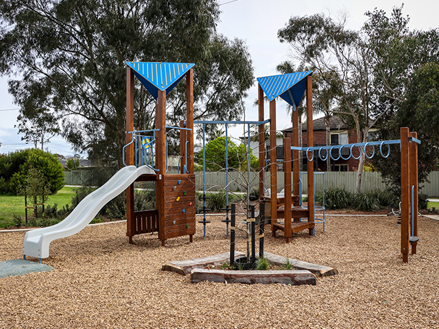 Symmetry+ Timber Play Equipment - Product | ODS