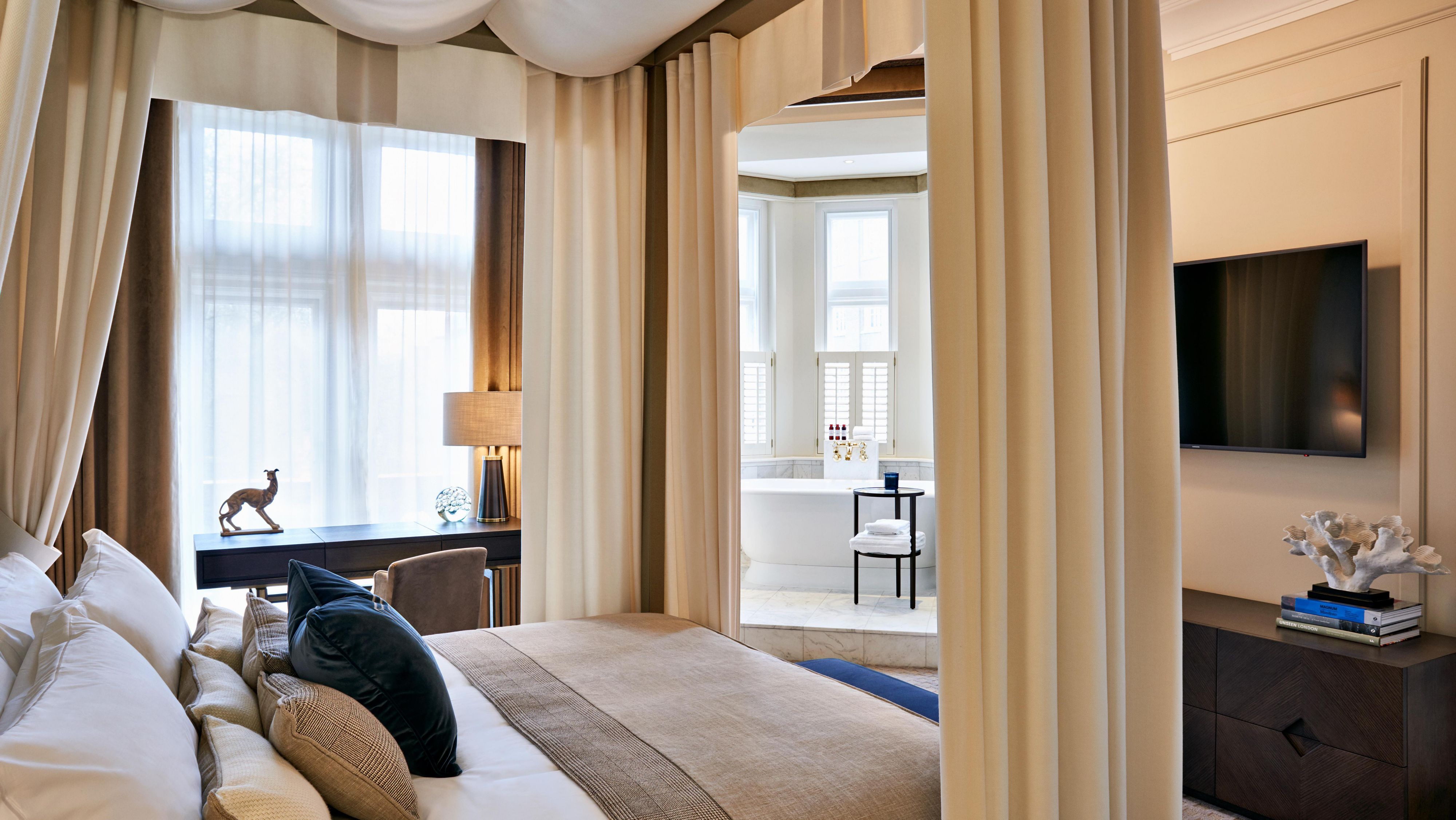 Kimpton Fitzroy London room - Wayfarer