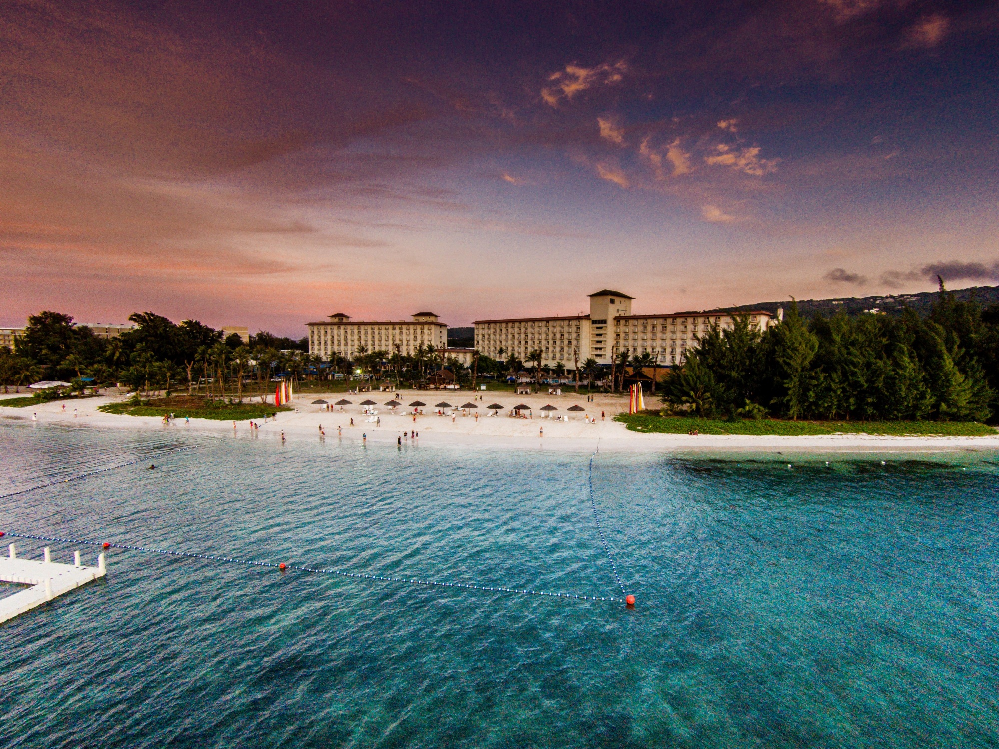 Crowne Plaza Saipan - Wayfarer