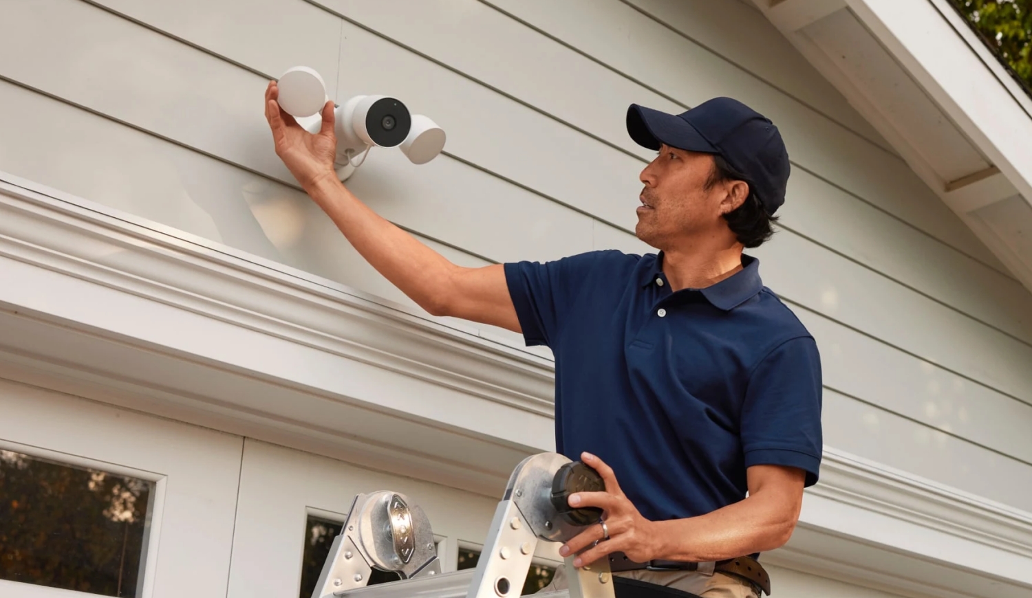 Hot tech: Google's new Nest Cam with floodlight a home security winner ...