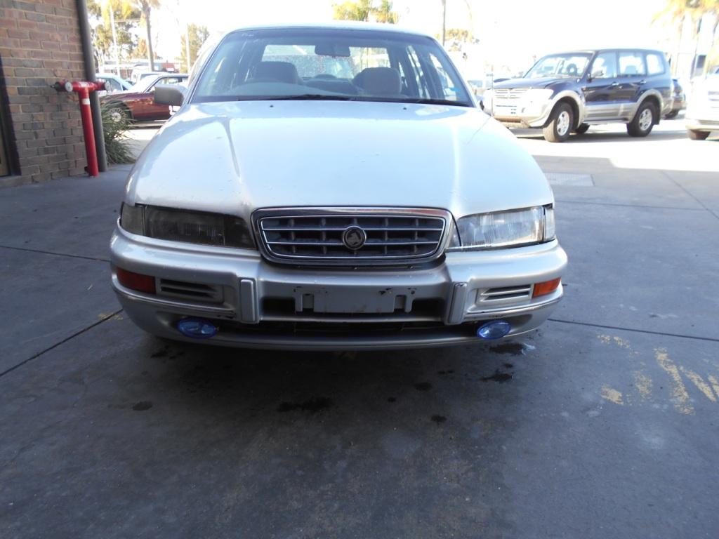 Bonnet Hinge/Strut Statesman/caprice Holden 1996