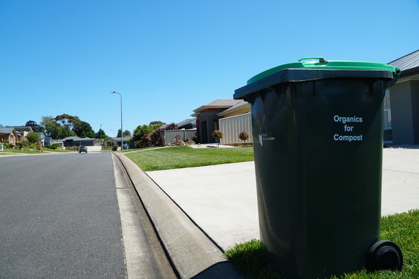 Council bins green waste fee | Mirage News
