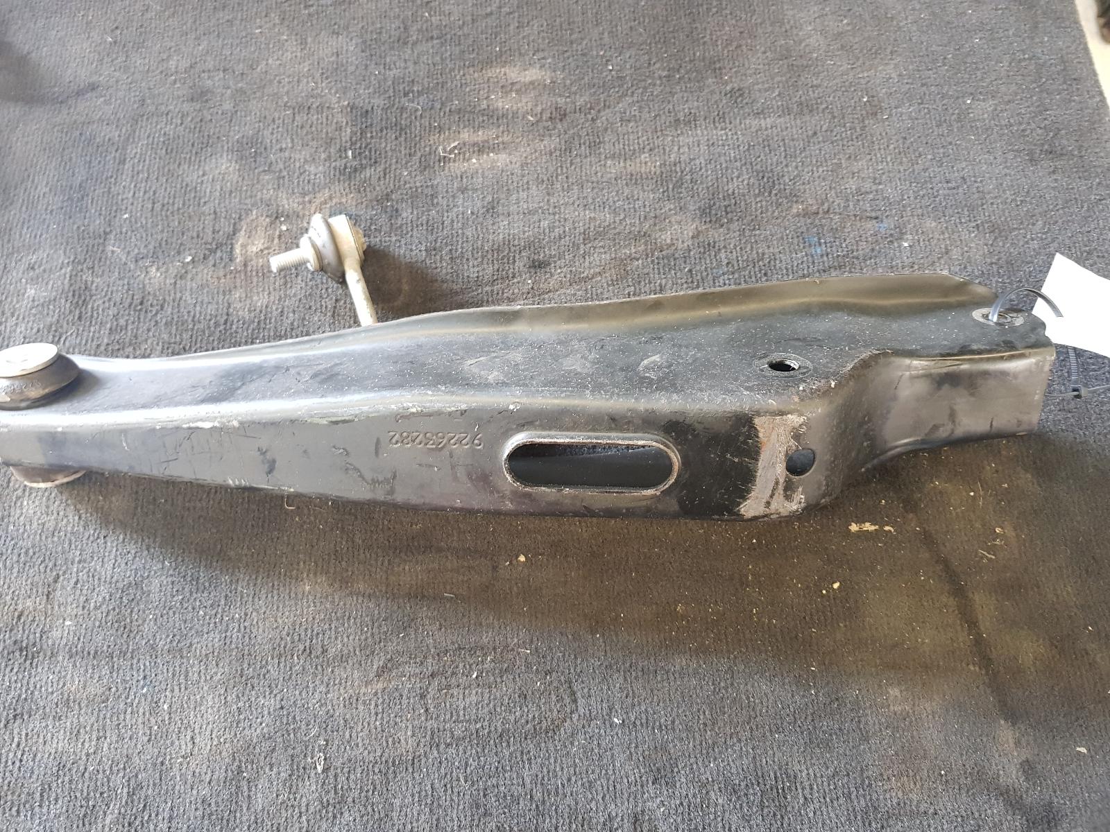Right Rear Trailing Arm Commodore Holden 2014