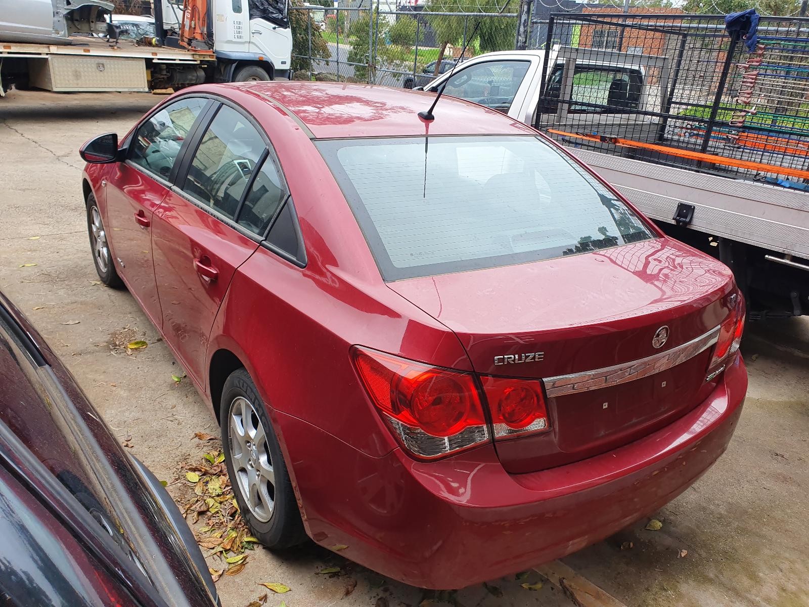 Rear Garnish Cruze Holden 2010