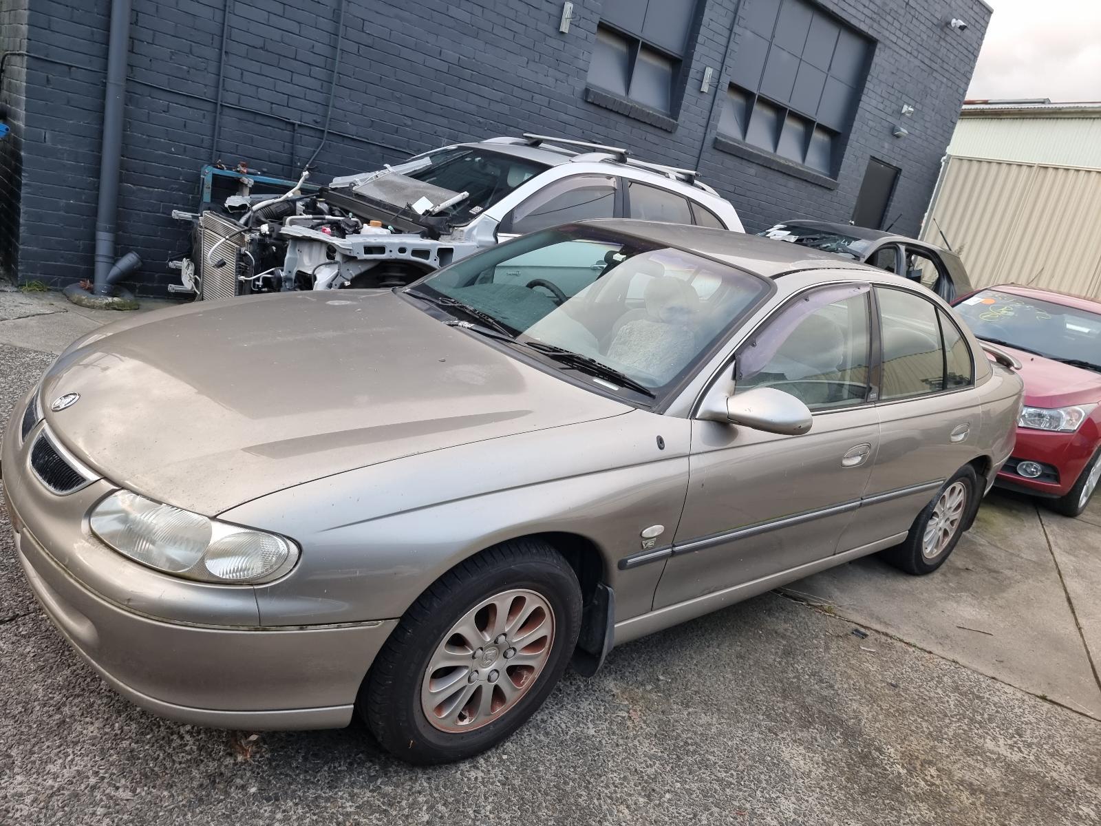 Pwr Dr Wind Switch Commodore Holden 1999