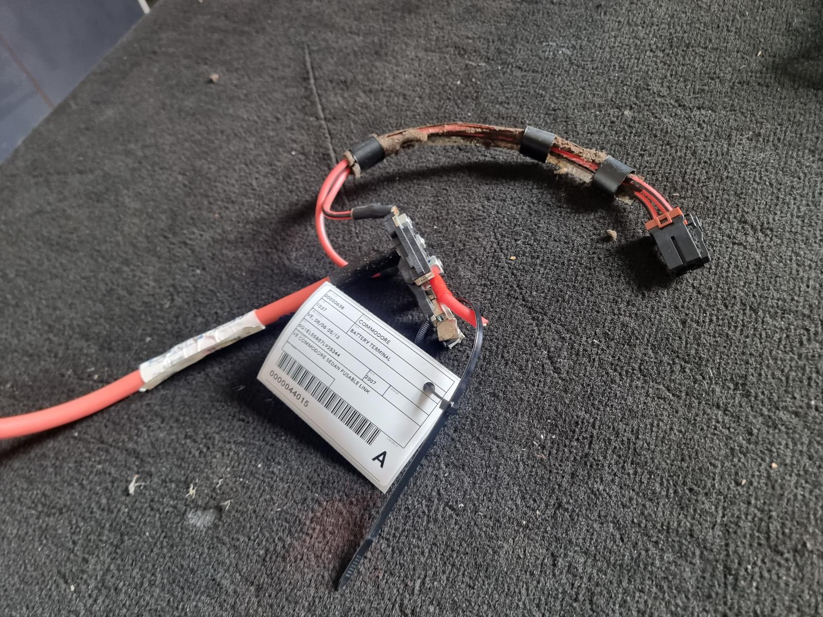 Battery Terminal Commodore Holden 2007