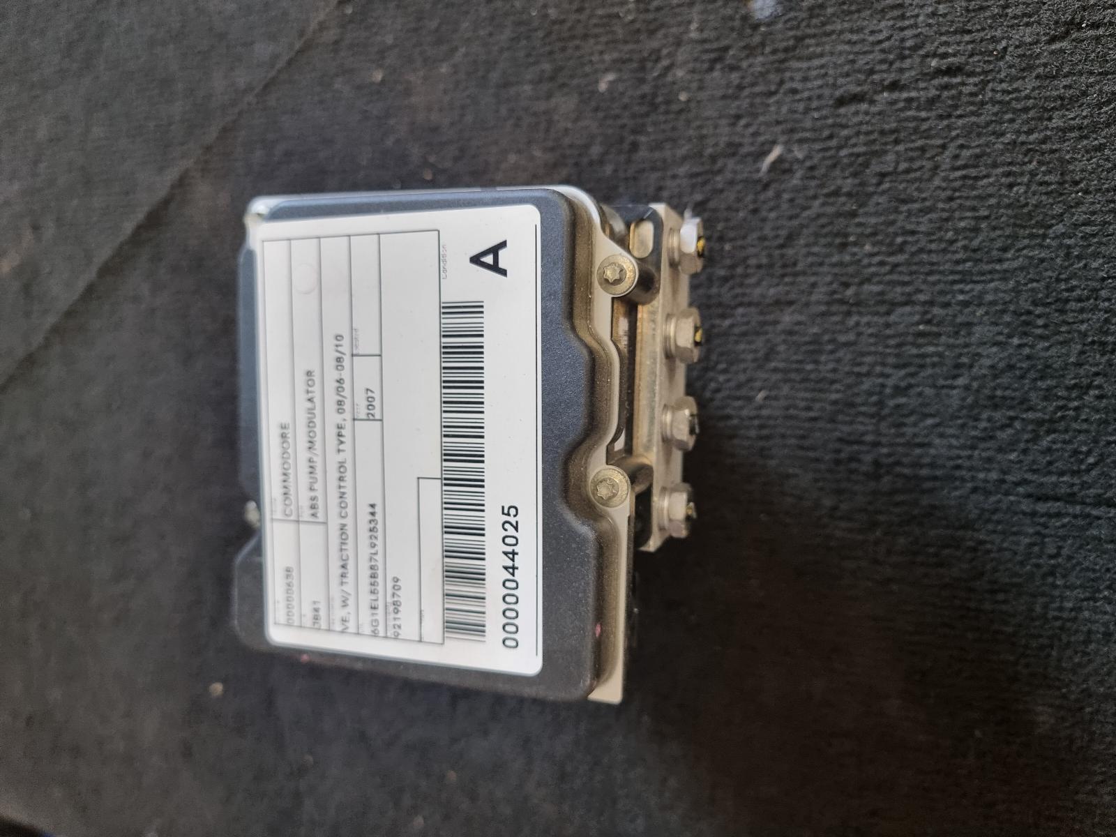 Abs Pump/Modulator Commodore Holden 2007