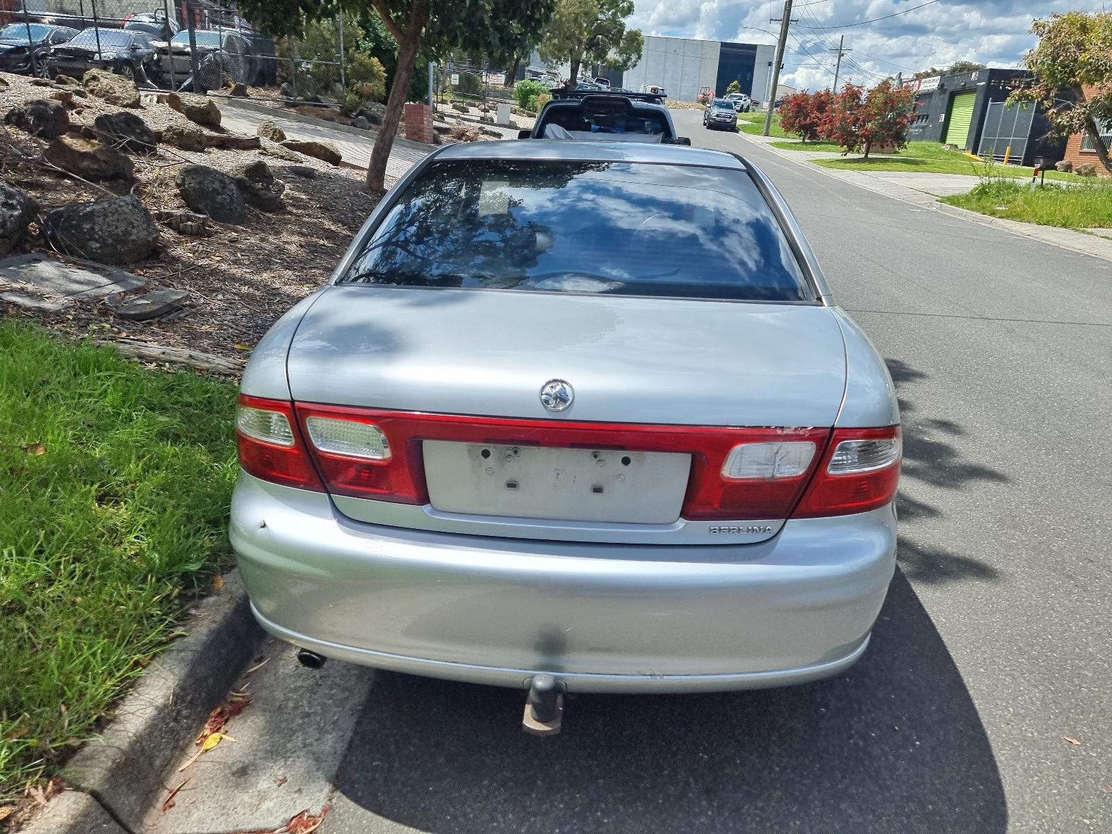 Pwr Dr Wind Switch Commodore Holden 2001