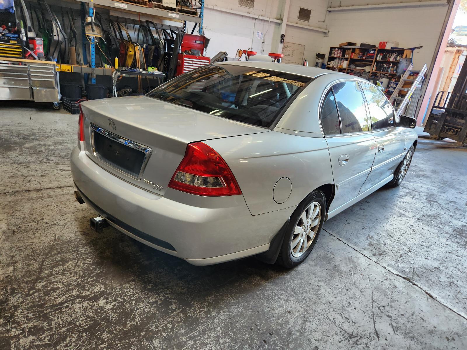 Misc Commodore Holden 2004