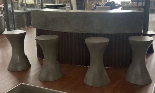 Container Door Ltd | Tai Curver Concrete Bar