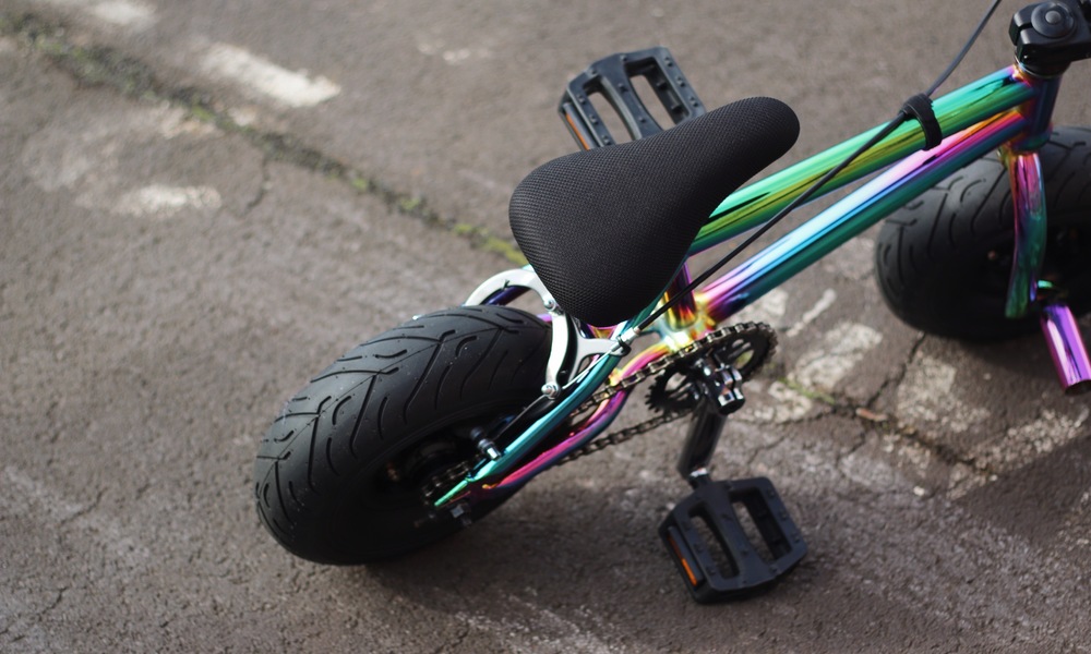 Container Door Ltd | Mini BMX Stunt Bike