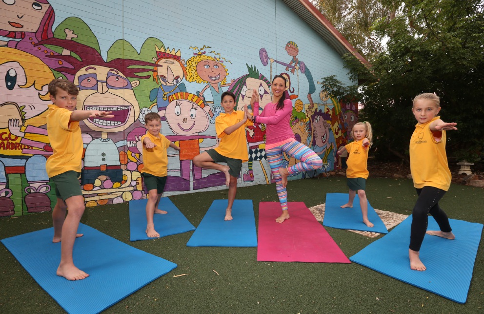 Ardross Primary students feel benefits of yoga | Community News Group