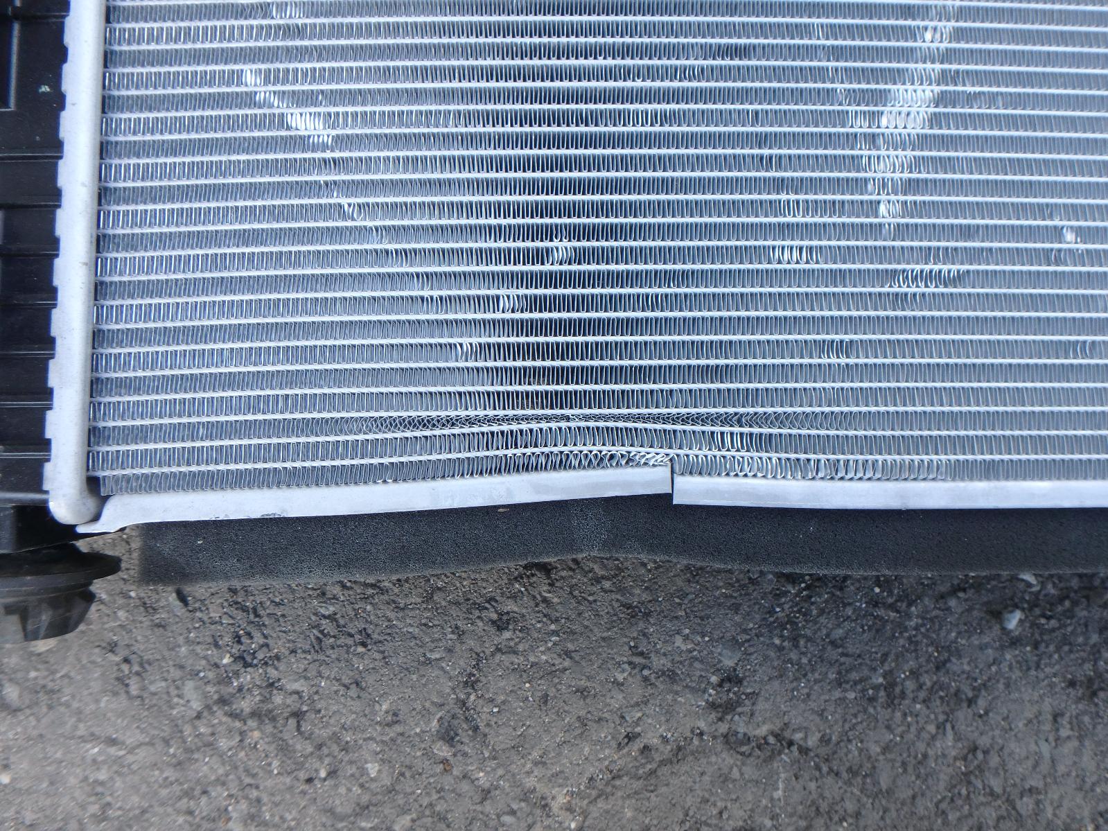 Radiator Xtrail Nissan 2023