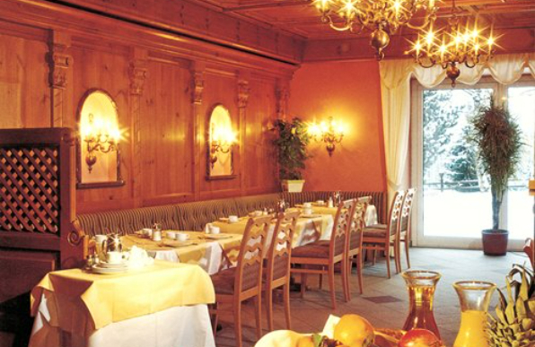 Hotel Neue Post-Austria,Austria - 7Across Resort Profile