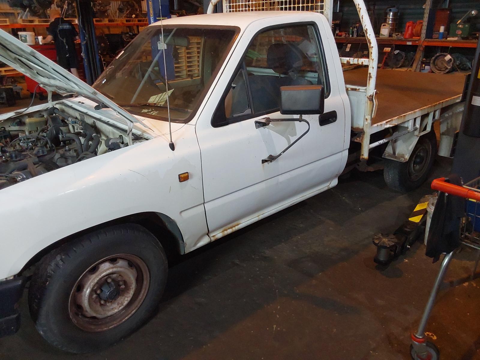 Axle Hilux Toyota 1994